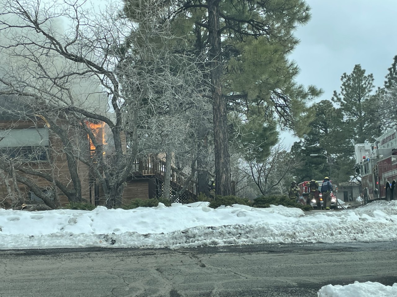 UPDATE to1st ALARM House Fire in Flagstaff – FlagScanner
